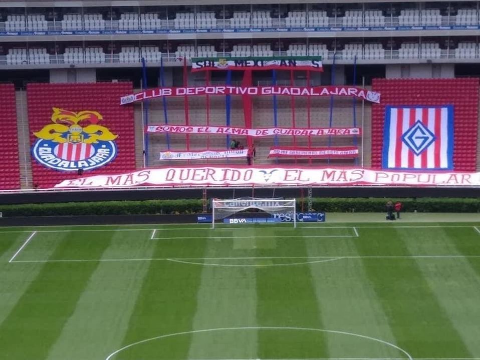 Chivas jugará el Clásico ante Atlas con el 'apoyo' de su barra| Mediotiempo