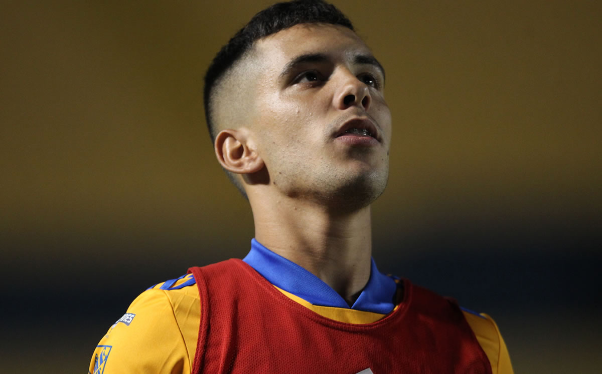 Leo Fernández regresa al lugar donde brilló;hoy espera una oportunidad