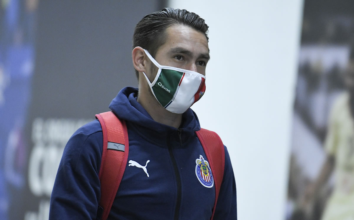 Aún pronto en el torneo, Angulo visualiza a Chivas en la Final