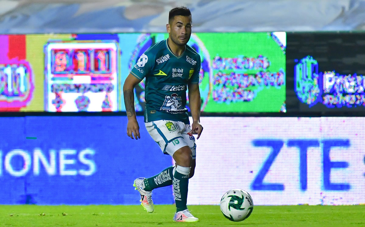 León renueva a Jean Meneses hasta 2023