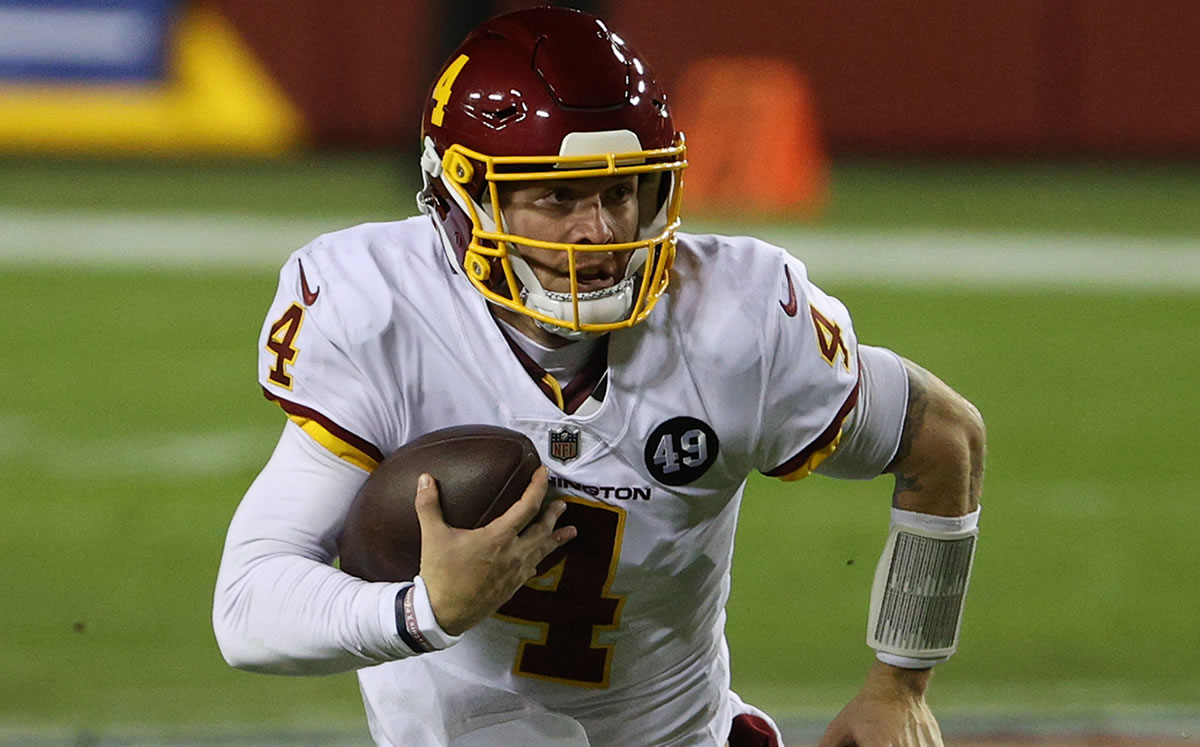 Taylor Heinicke pospuso sus exámenes ¡para jugar los playoffs de NFL!
