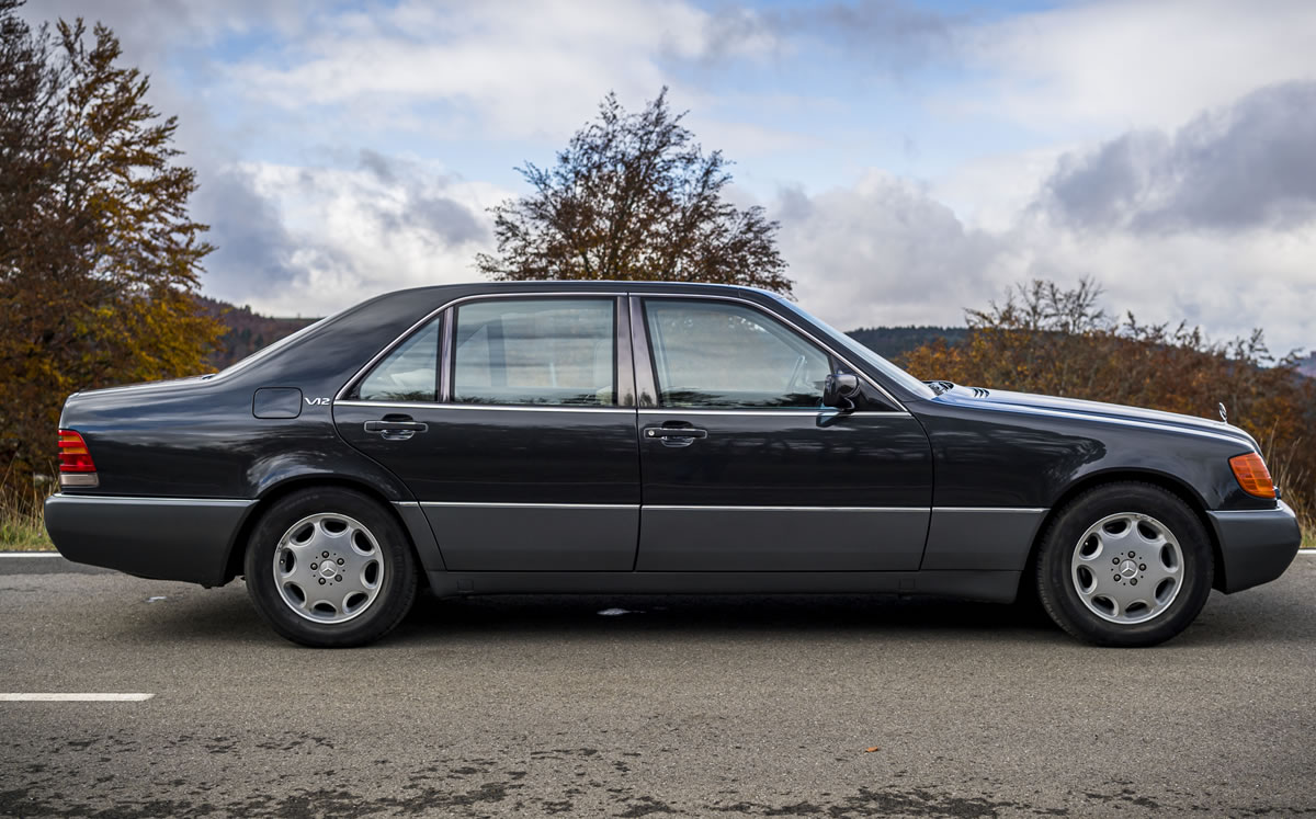 El Mercedes Clase S W140 cumple 30 desde su fabricación