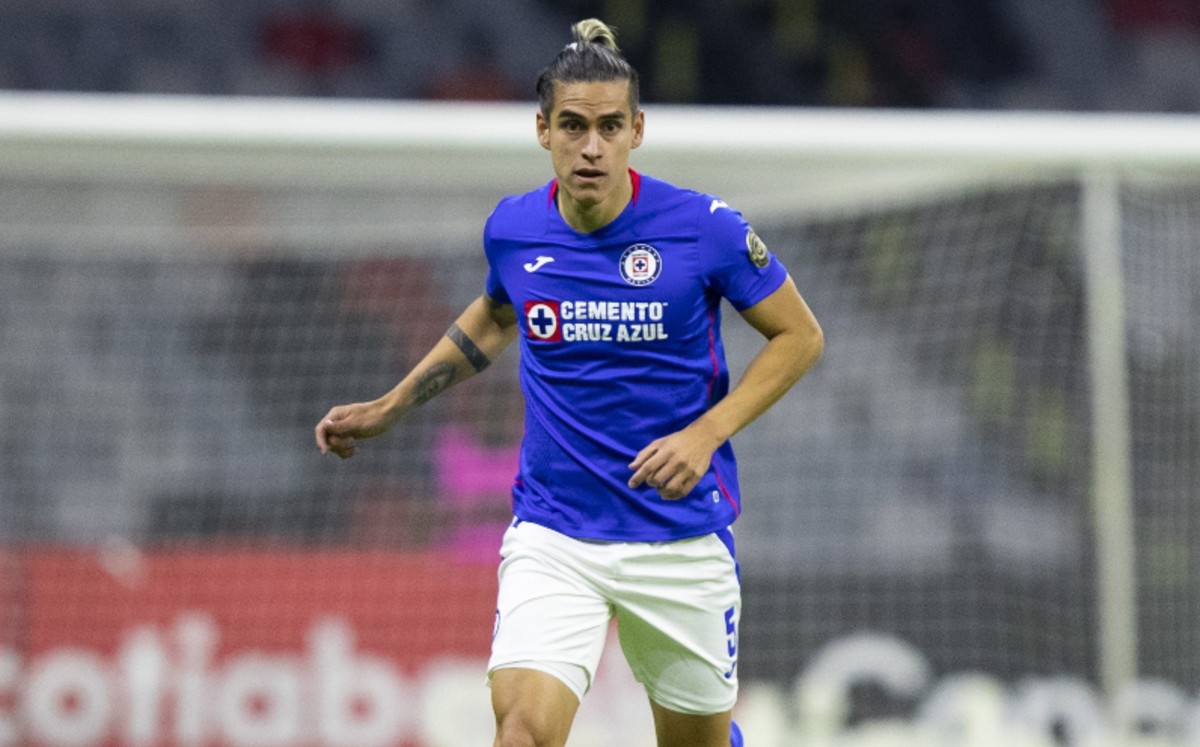Cruz Azul. Alexis Peña pensó en salir por falta de oportunidades