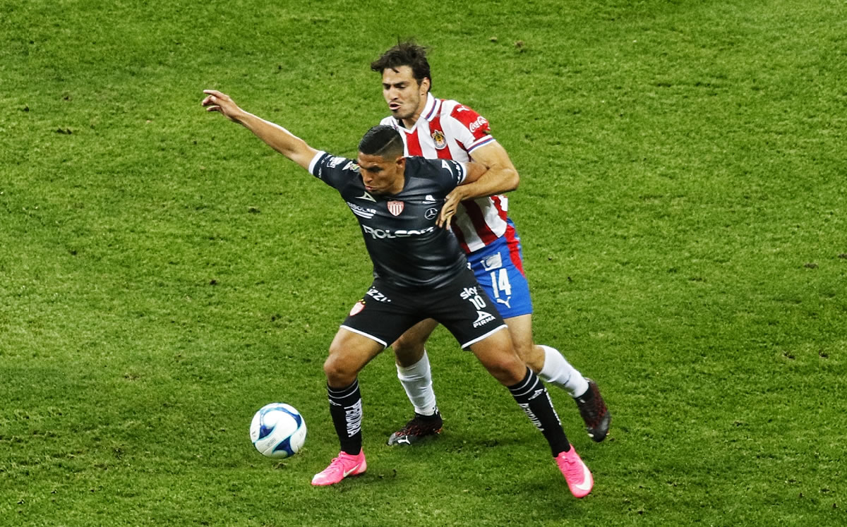 Los mejores momios del Chivas vs Necaxa de la Liga MX