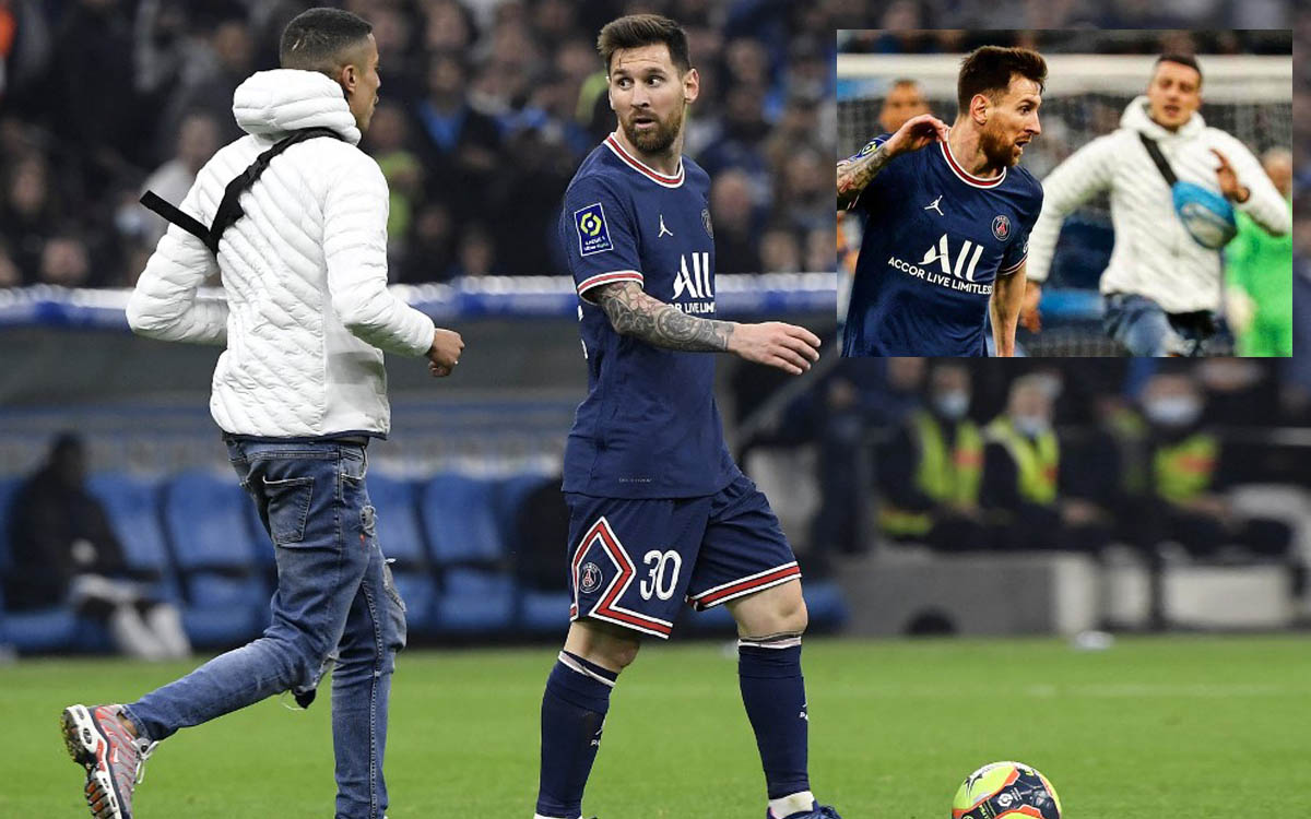 Fan invadió campo para seguir a Messi y cortar contra del PSG | VIDEO