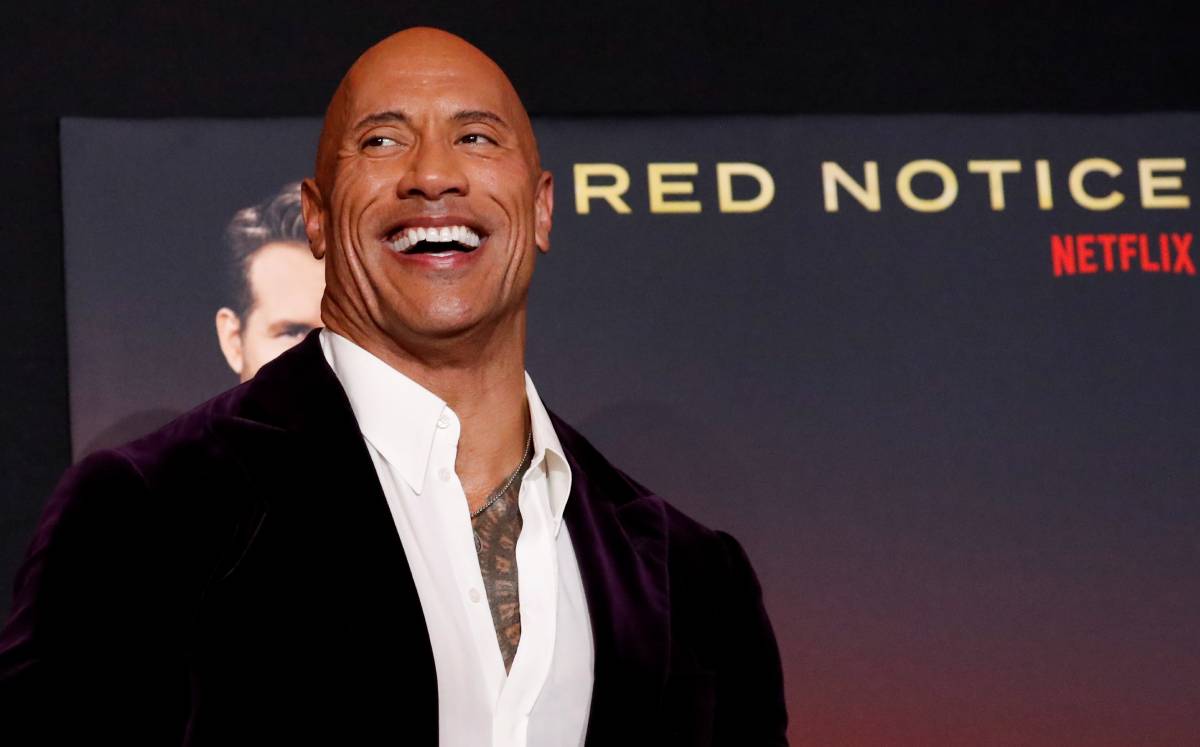 The Rock sorprende a fan en el Día de Acción de Gracias