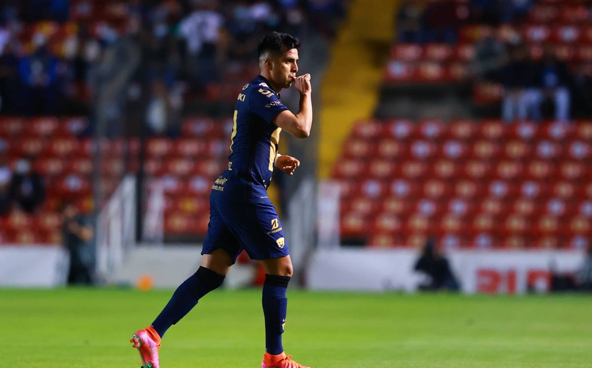 Leonel López marcó un golazo en el Querétaro vs Pumas
