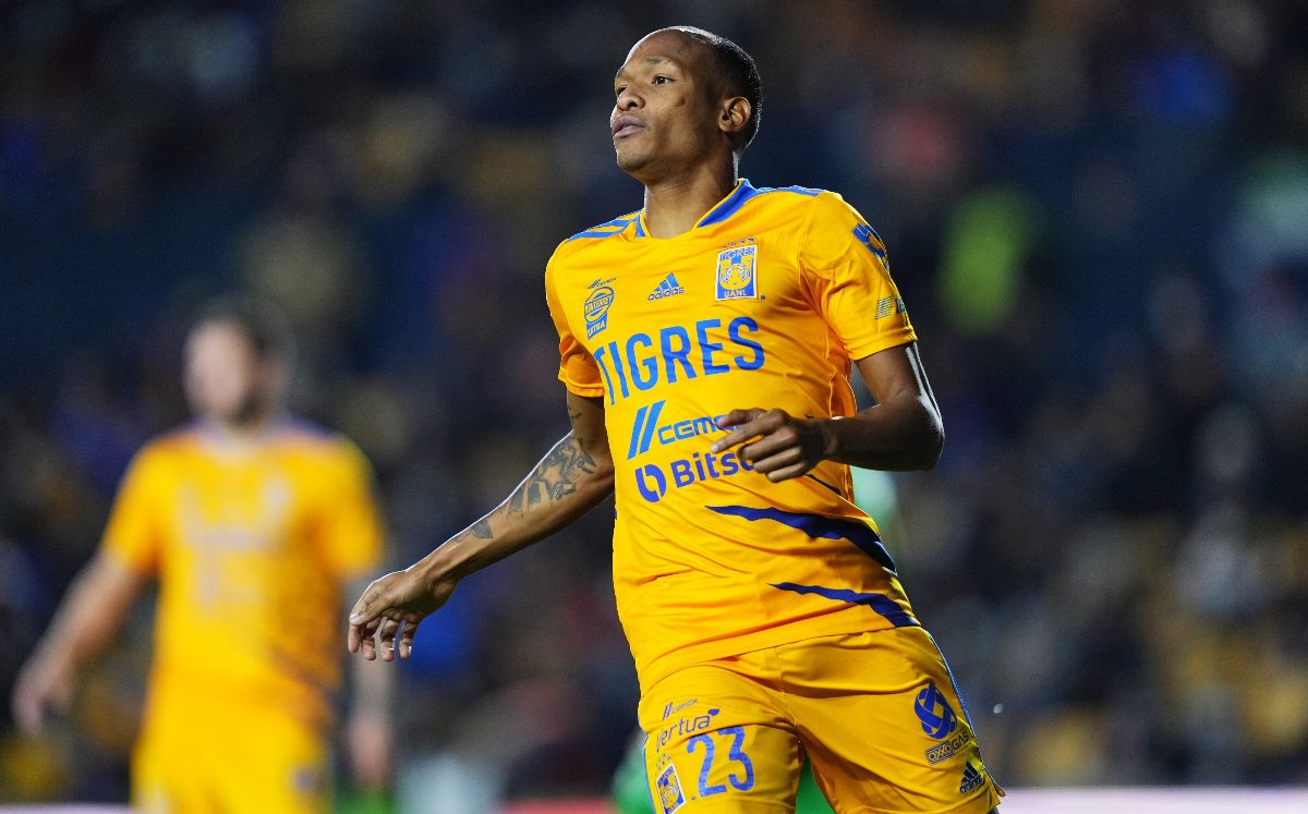 Luis Quiñones, descartado ante FC Juárez; Nico López va de titular