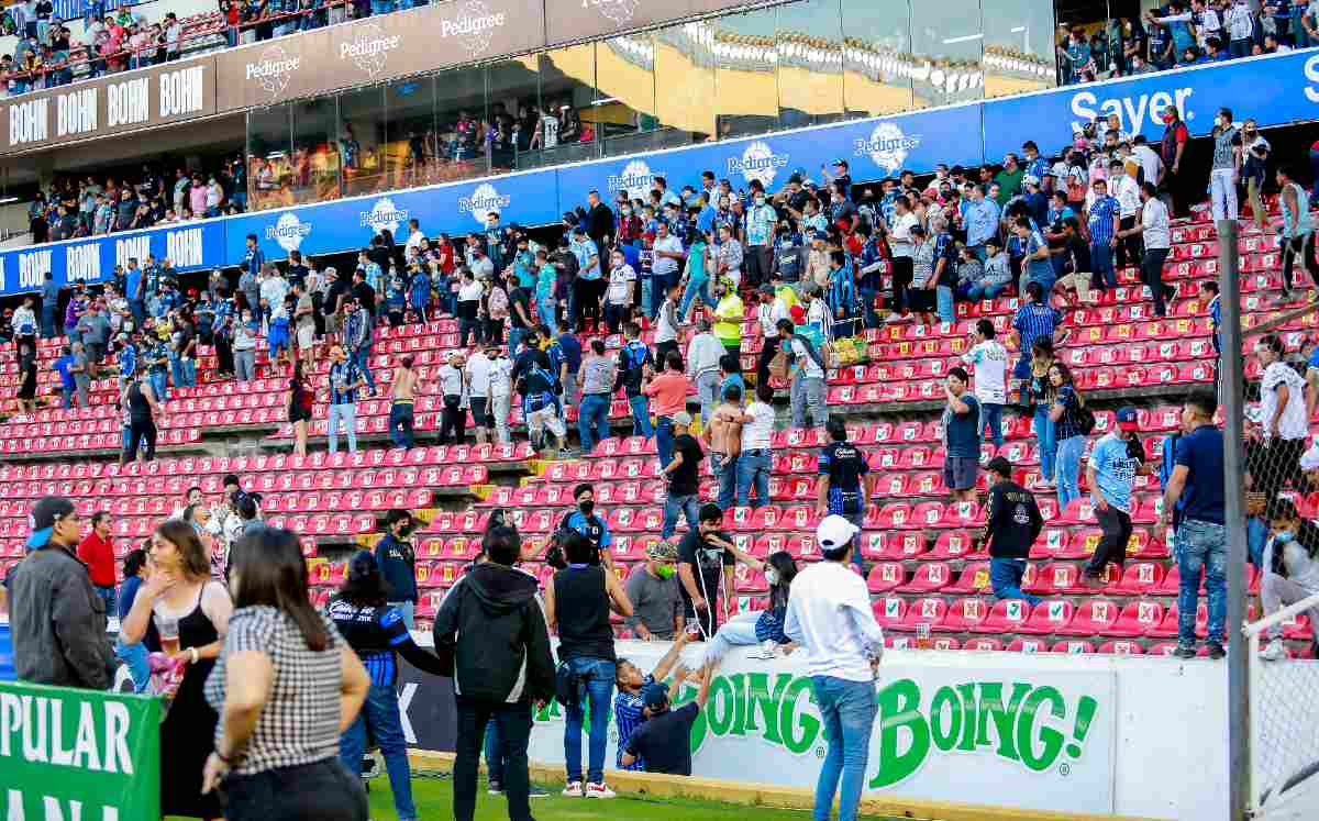 Equipos De Liga Mx Condenan Actos De Violencia En La Corregidora