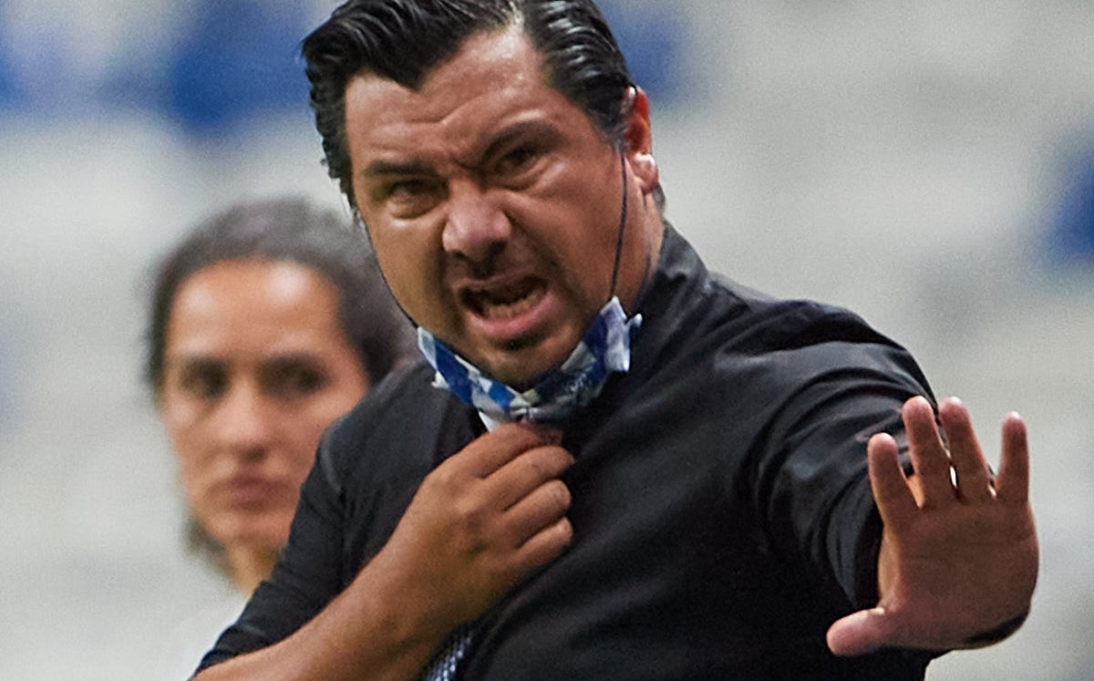 Cacho sufrió con Rayadas; no pide VAR en Femenil