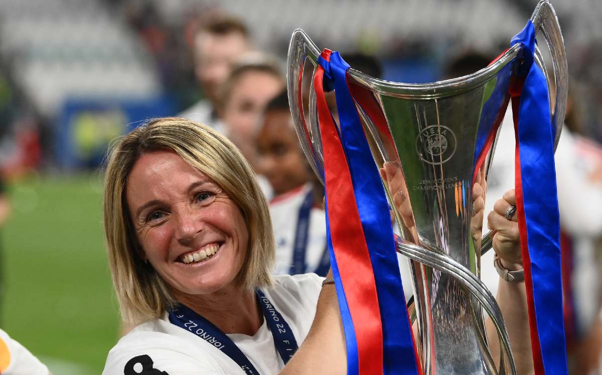 Sonia Bompastor, primera en ganar Champions como técnica y jugadora