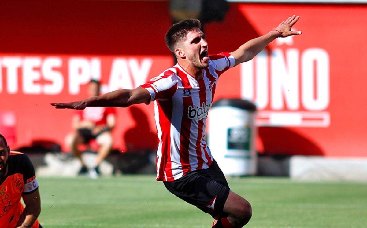 Pumas tiene en la mira al delantero Gustavo del Prete