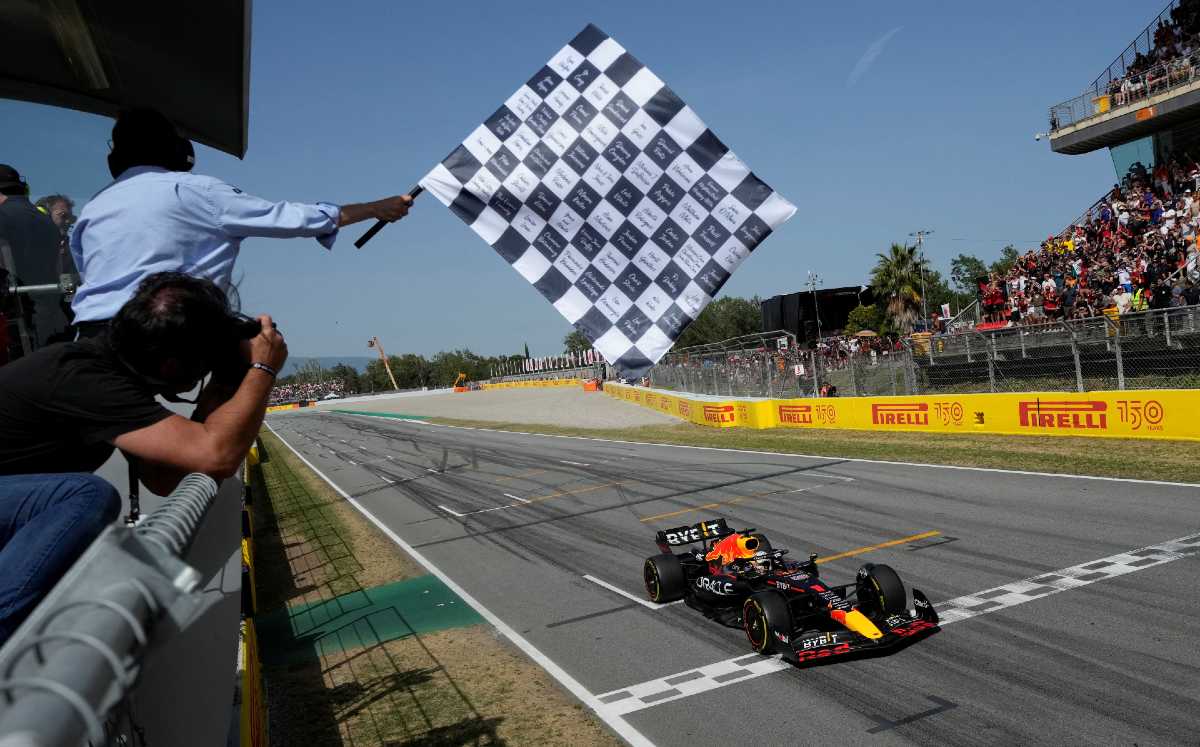 Descubre el significado de las banderas en la F1: tu guía completa