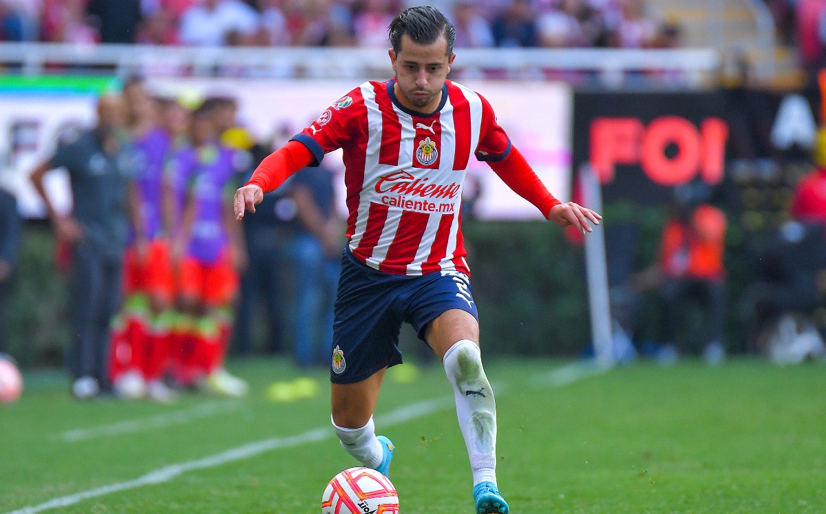 Alan Mozo le pide paciencia a la afición de Chivas