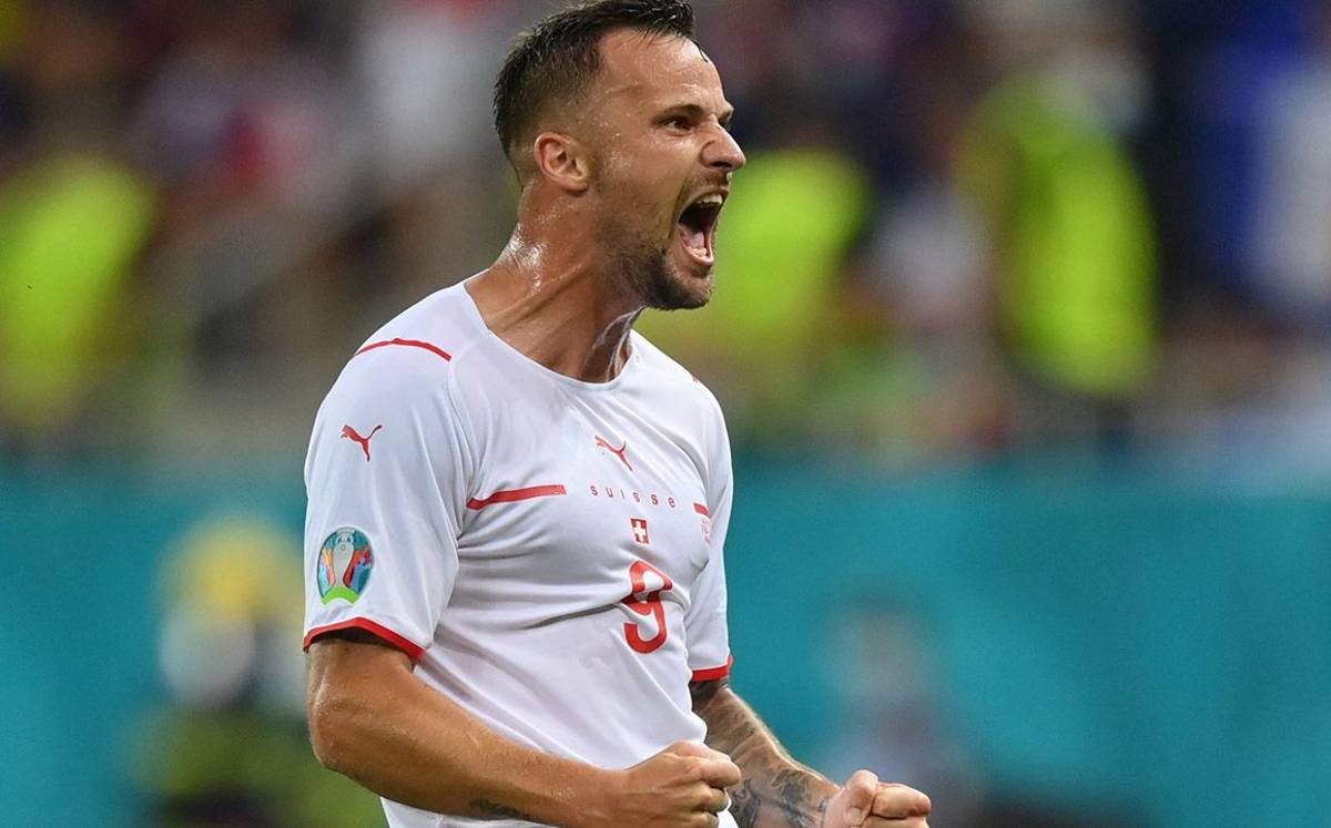 Benfica cede a Haris Seferovic al Galatasaray