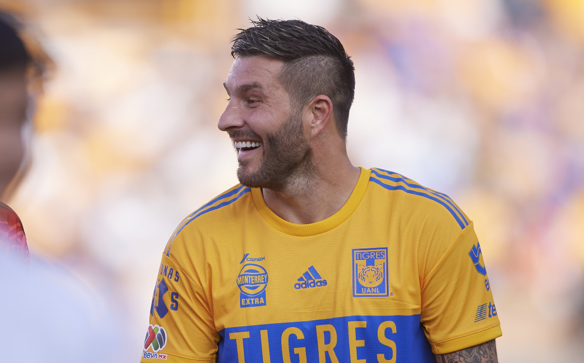 Familia de Gignac veía los partidos de Tigres en links piratas