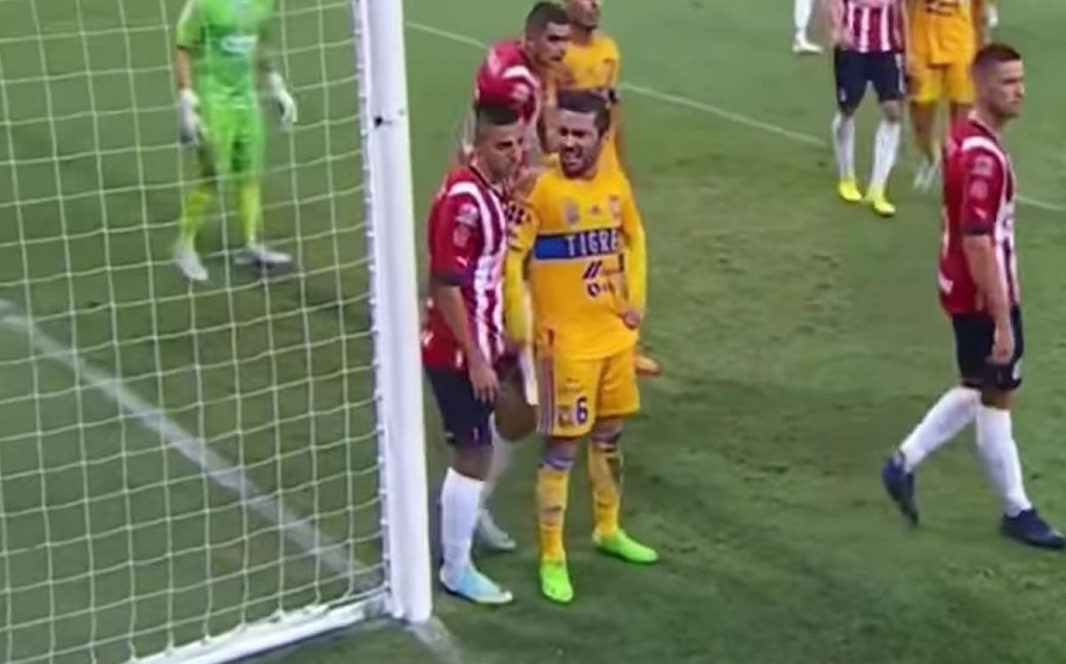 Vigón's viral touching of Piojo Alvarado that was not seen – Archyde