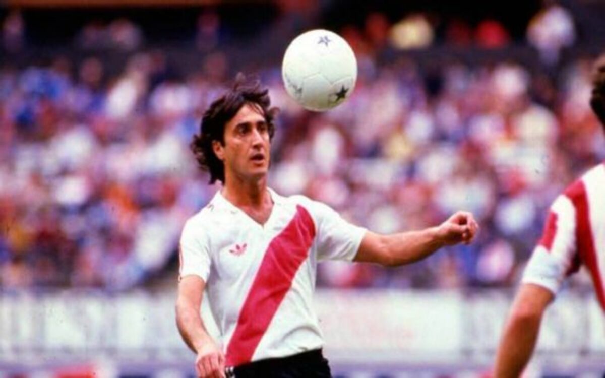 Norberto Osvaldo Alonso: ¿Por qué lo apodaron el Pelé blanco?