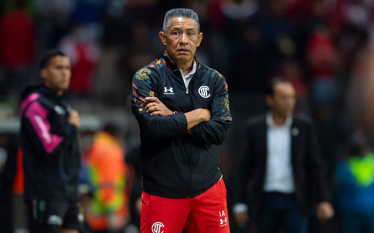 Nacho Ambriz tiene revancha tras fracaso en España y multa con Toluca