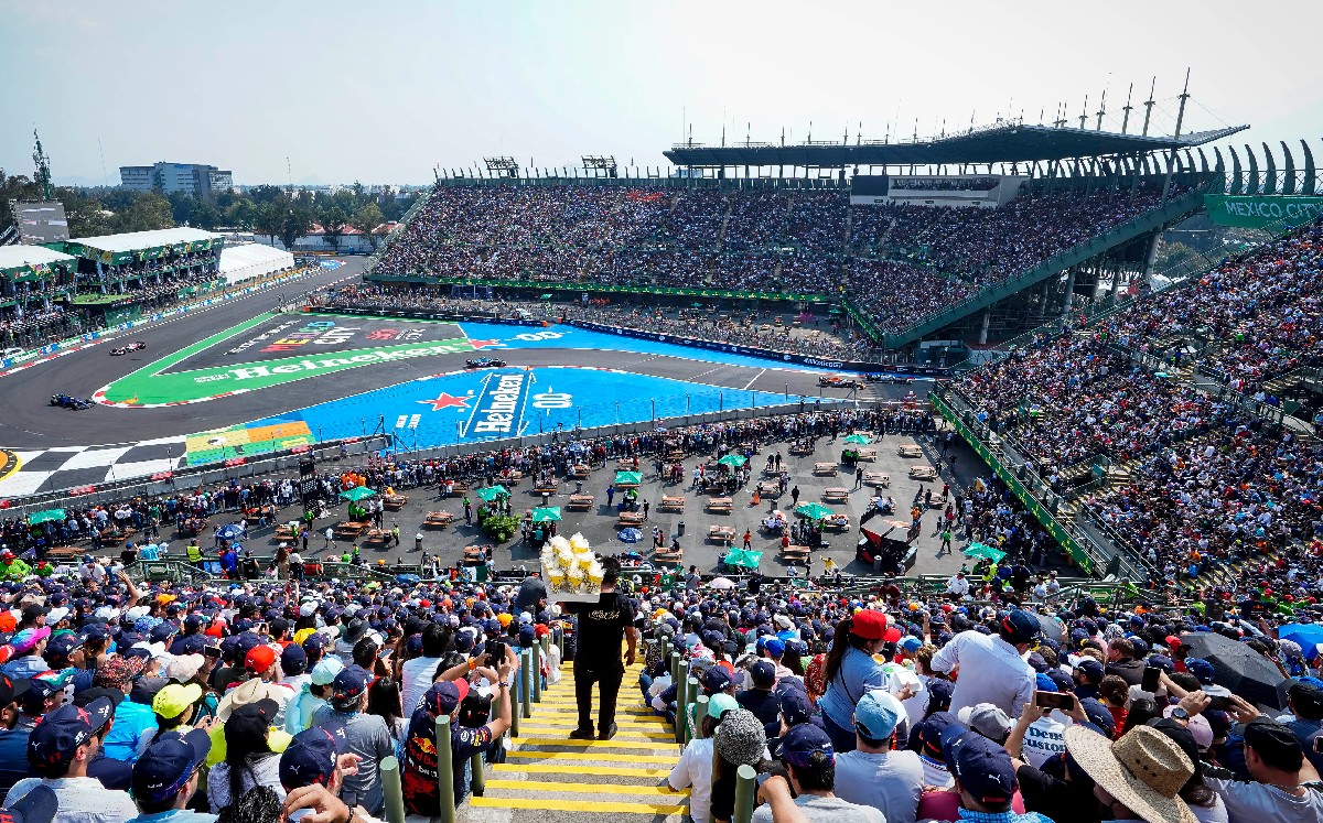 Gran Premio de México continúa rompiendo récords de asistencia