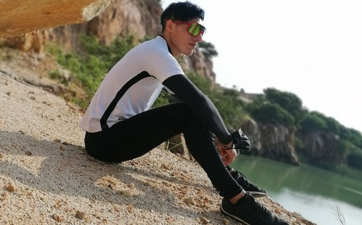 Johan Celis ha superado su debilidad visual compitiendo en el crossfit