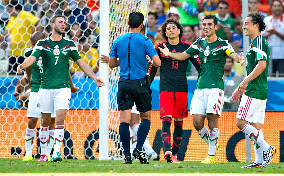 Brasil 2014: ‘No era penal’; amargo adiós de México