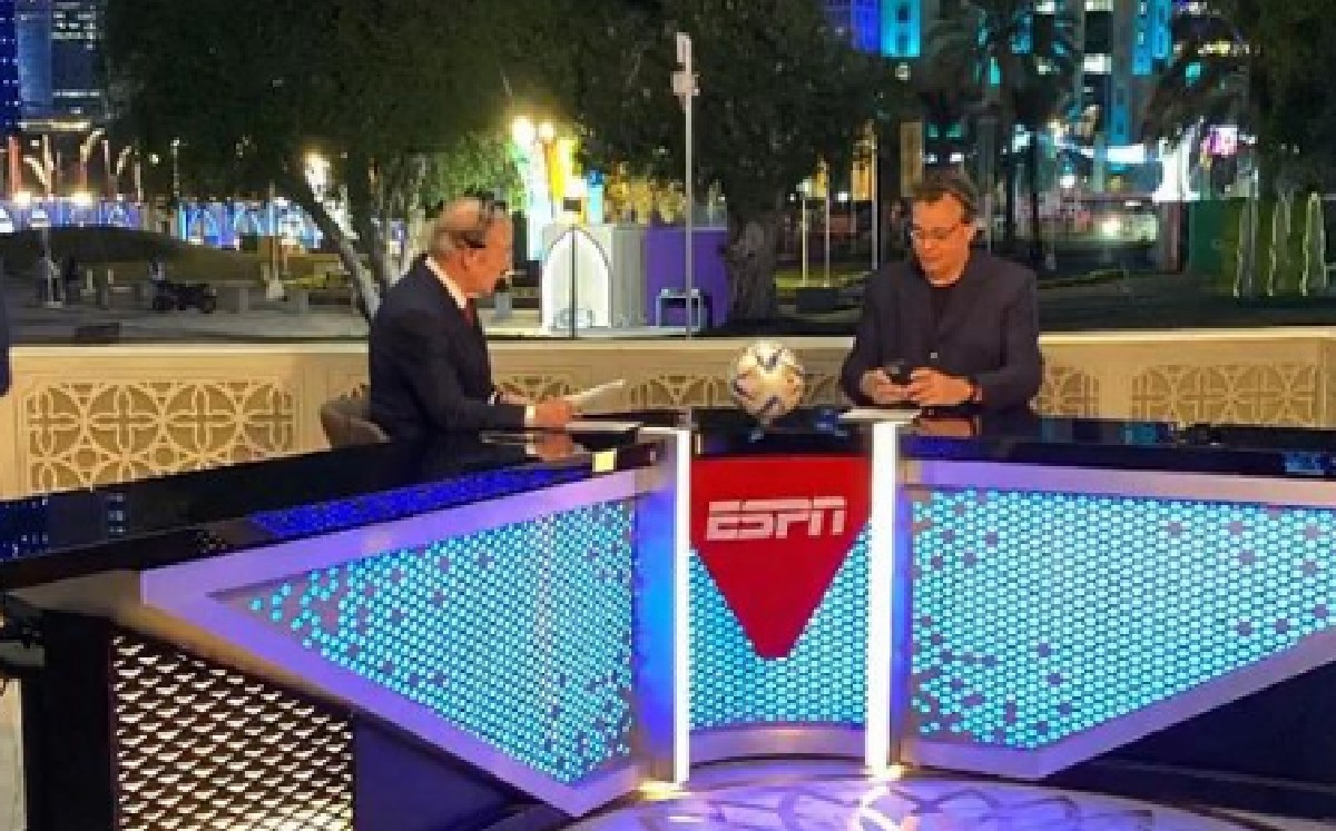 José Ramón Fernández le responde a Faitelson por balonazo