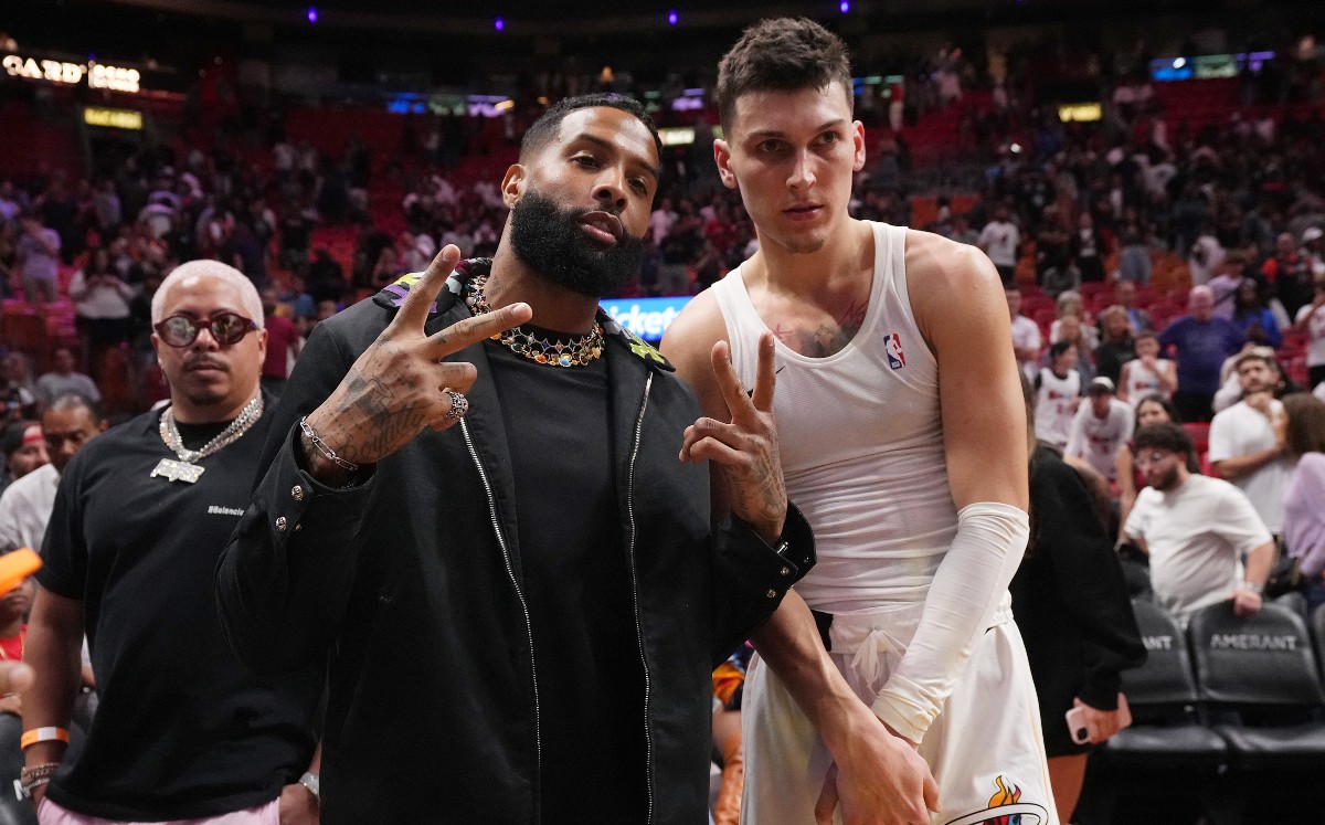 Policía retira a Odell Beckham Jr de un avión en Miami