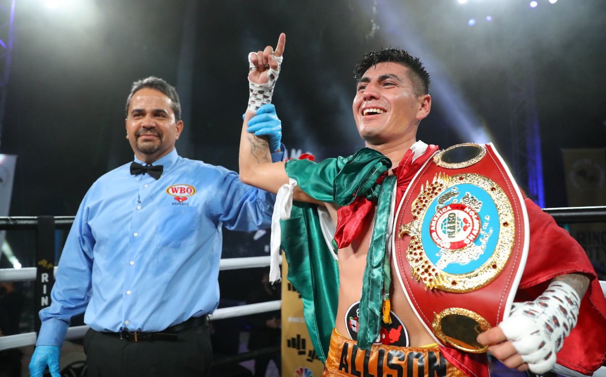 Mexicano Ángel “Tashiro” Fierro hace su camino en el boxeo