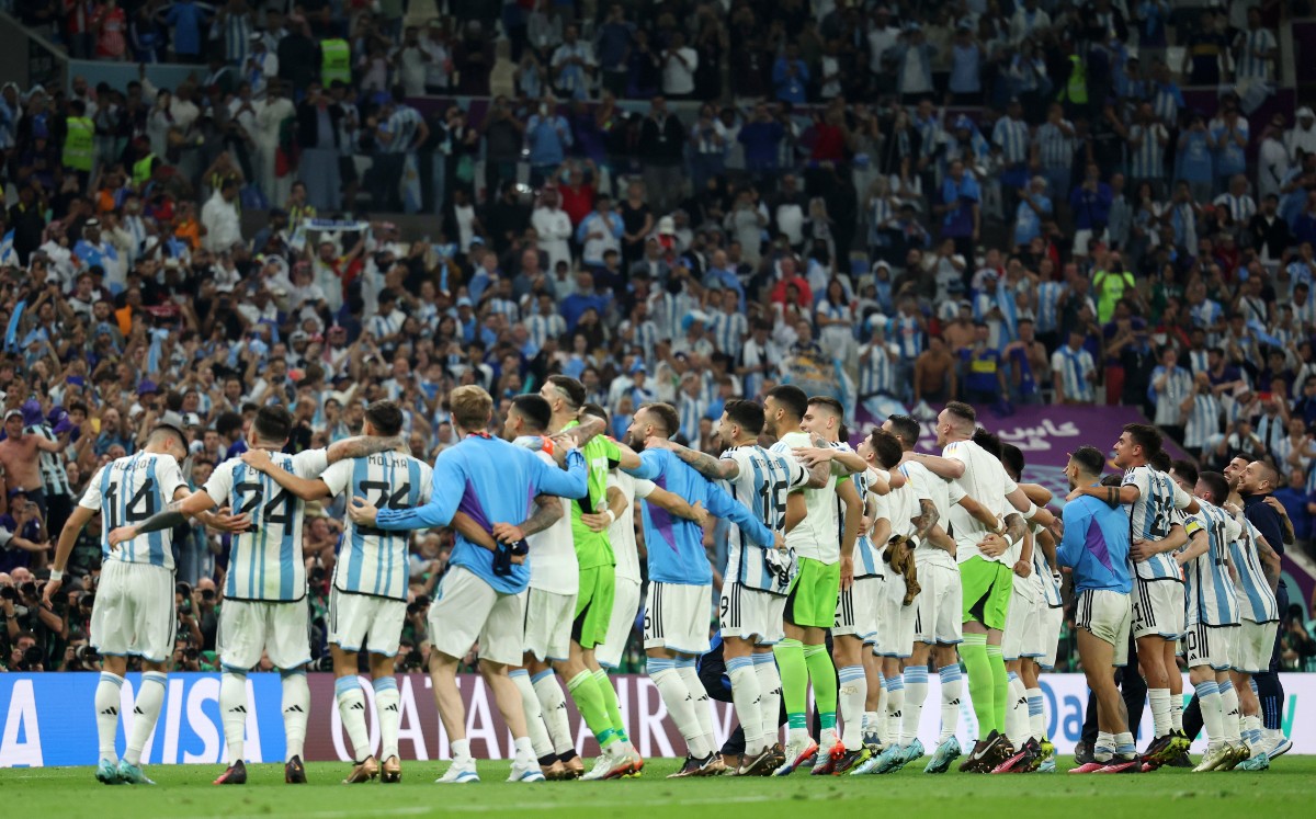 Selección Argentina Invita Al Pueblo A Cantar Himno A Las Cero Horas