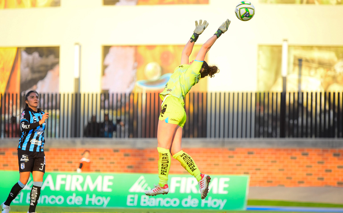 Tremendo error de portera de Gallos Femenil aventajó a FC Juárez