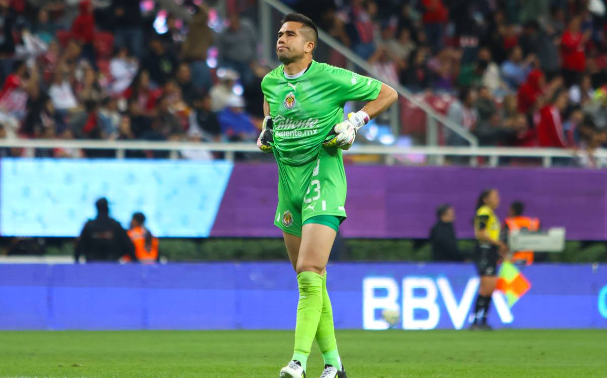 Wacho Jiménez acepta que para ser portero se debe ser fuerte de mente