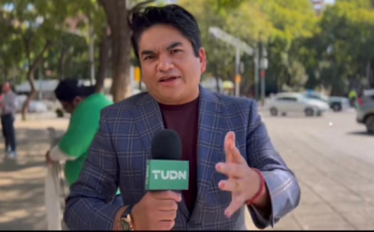 Reportero de TUDN hace chiste machista en programa en vivo | VIDEO