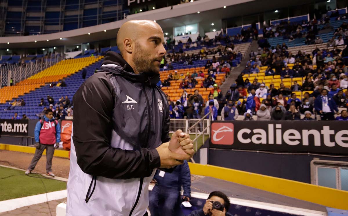 DT del Puebla da la cara por mal paso del equipo