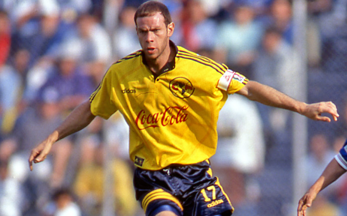 Zague se hartó de que le quiten goles con América