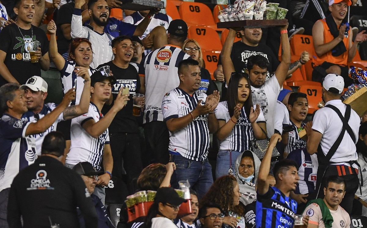 Afición de Rayados planea protesta contra la Comisión Disciplinaria