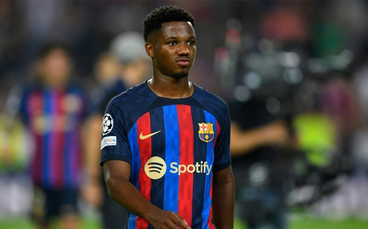 El padre de Ansu Fati estalla y amenaza con sacarlo del Barcelona
