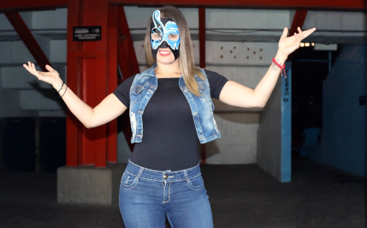 Sanely siempre quiso ser luchadora, pero su padre Mano Negra se oponía