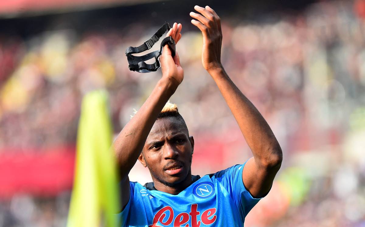 Osimhen se mantiene en la cima de los goleadores de la Serie A