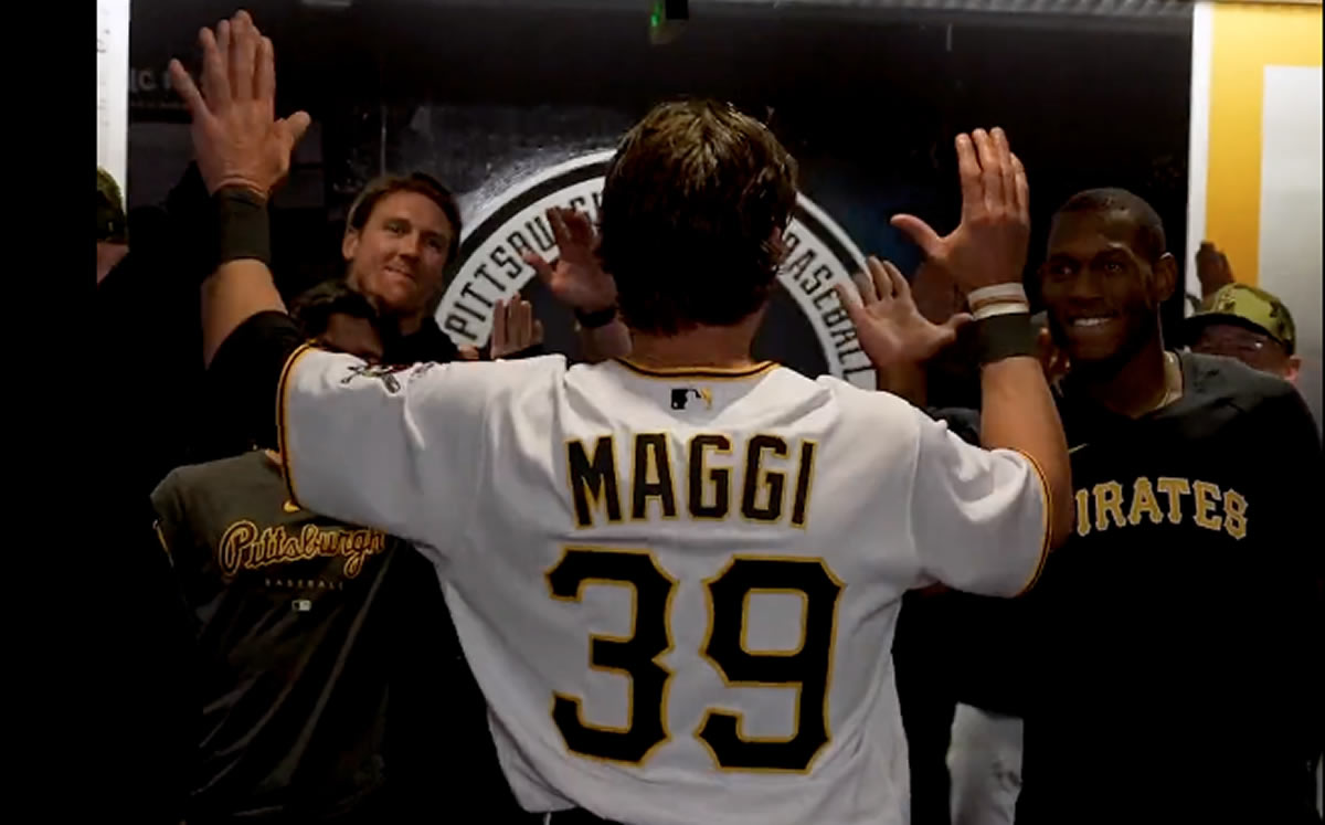 Maggi debuta a sus 33 años en MLB tras 13 temporadas en Ligas Menores