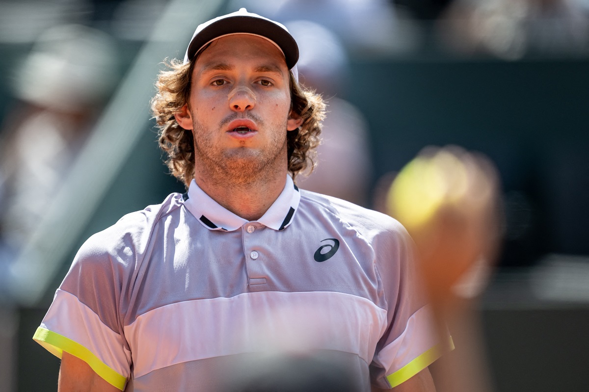 Roland Garros. Chileno Nicolás Jarry vence a Giron; enfila octavos