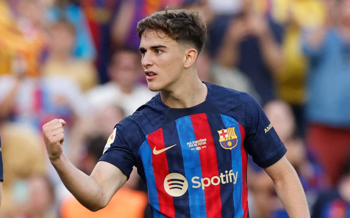 Gavi es nombrado como el mejor fubtolista juvenil del mundo