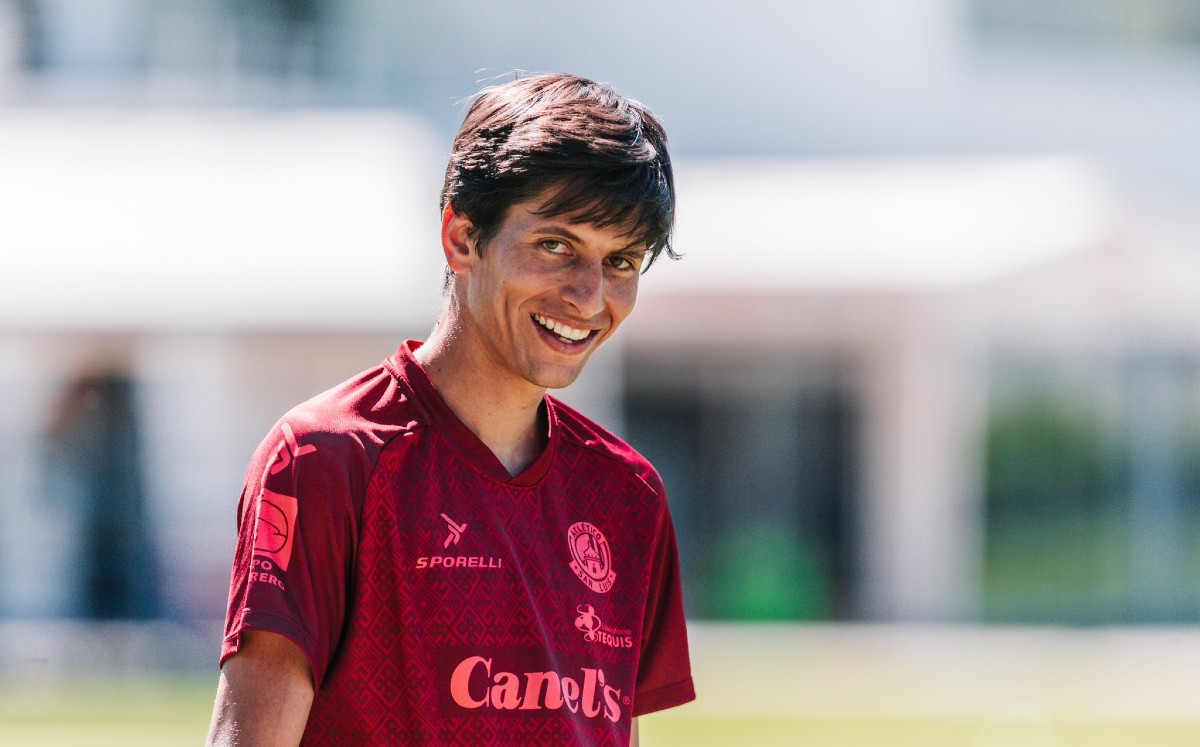 Jurgen Damm es el alma en la concentración del San Luis | VIDEO