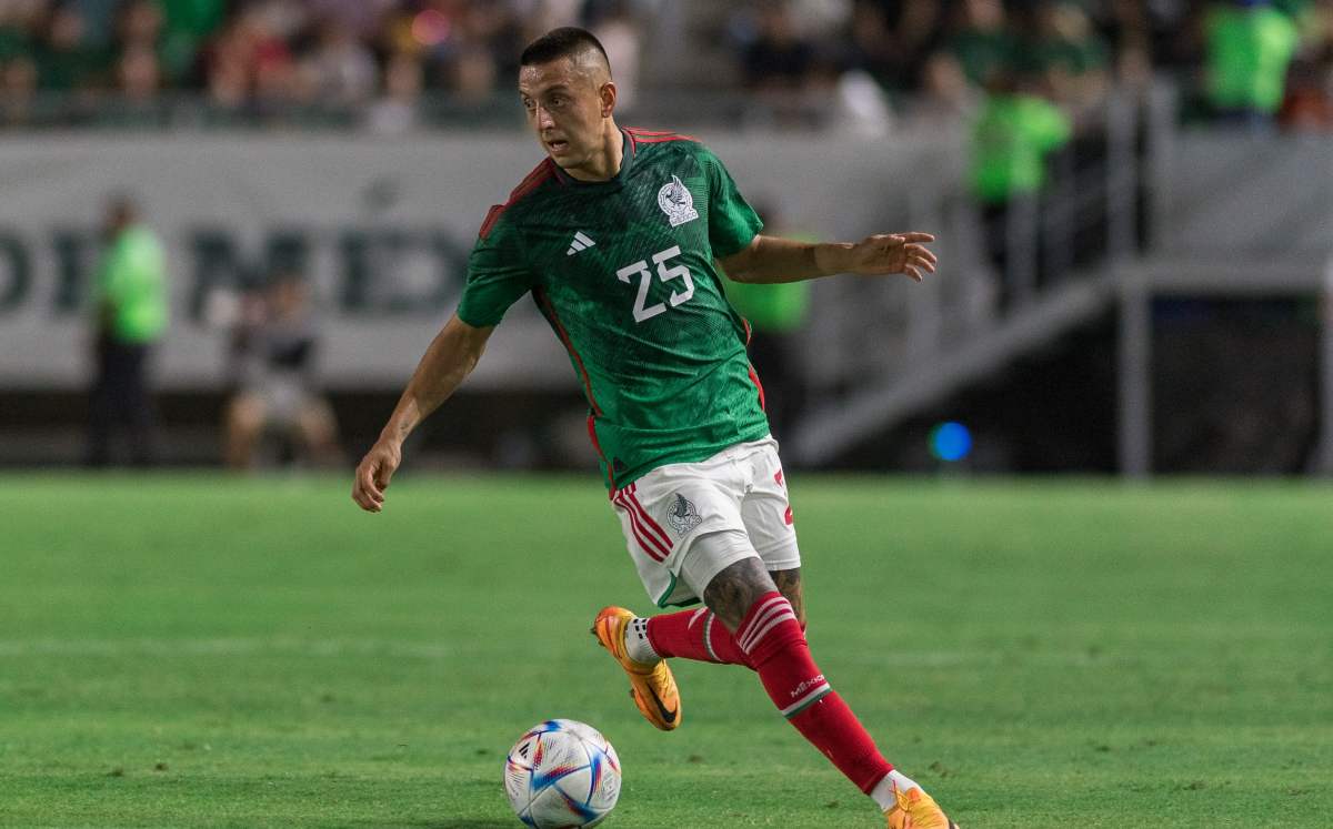 Roberto Alvarado, listo para el Tri; ya no entrenó con Chivas