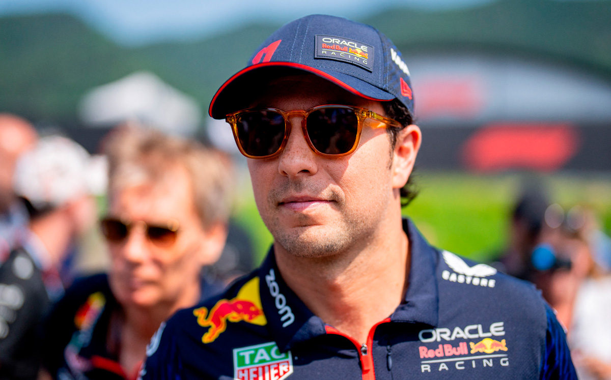 Checo Pérez responde a sus críticos: 'Se magnifica por ser Red Bull'