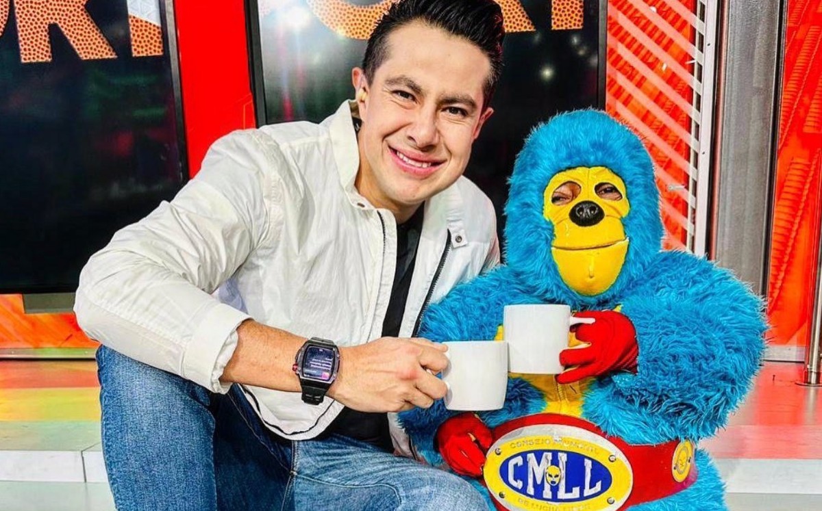 Leo Riaño: conoce la vida y trayectoria del cronista de Lucha Libre