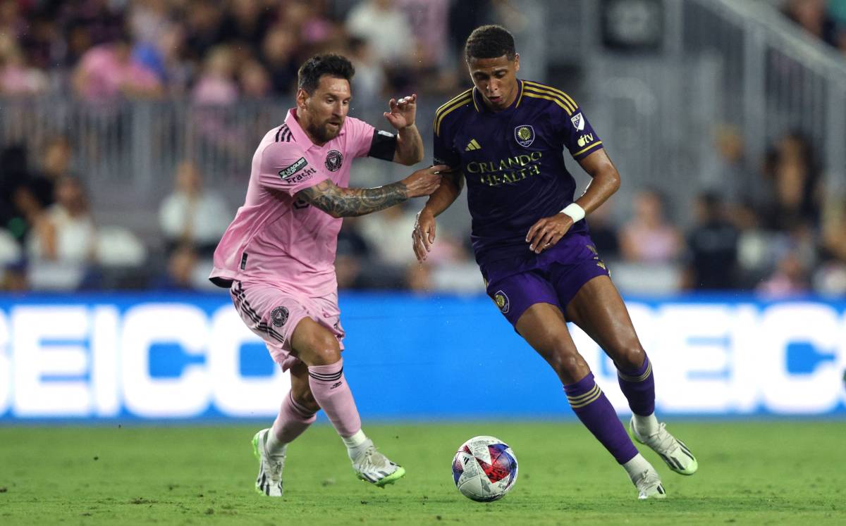 DT de Orlando critica arbitraje en Leagues Cup: 'Messi mereció roja'