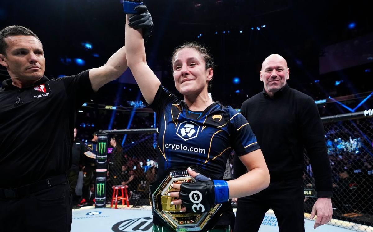 Elaboran bello cinturón oaxaqueño para pelea de Alexa Grasso