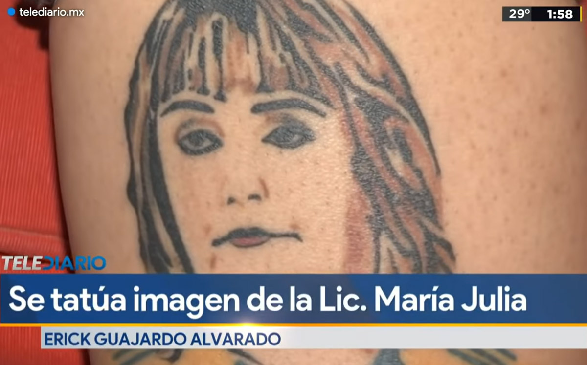 Aficionado se tatúa a María Julia Lafuente