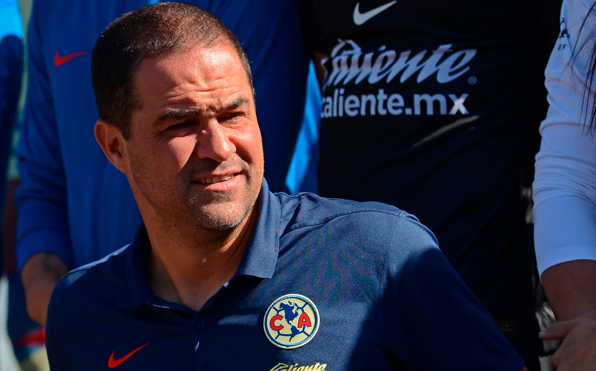 André Jardine: 'Los Clásicos requieren de mayores cuidados'